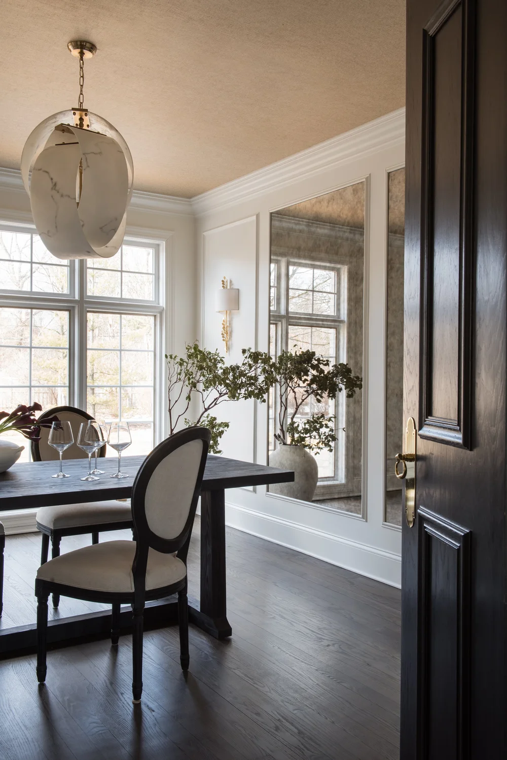 Elegant Dining Room Design with Antique-Inspired Details — Sarah Coe ...
