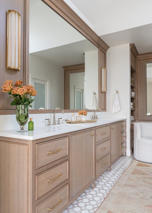 Spa-Inspired Primary Bath with Light Oak Cabinetry — Sarah Coe Design ...