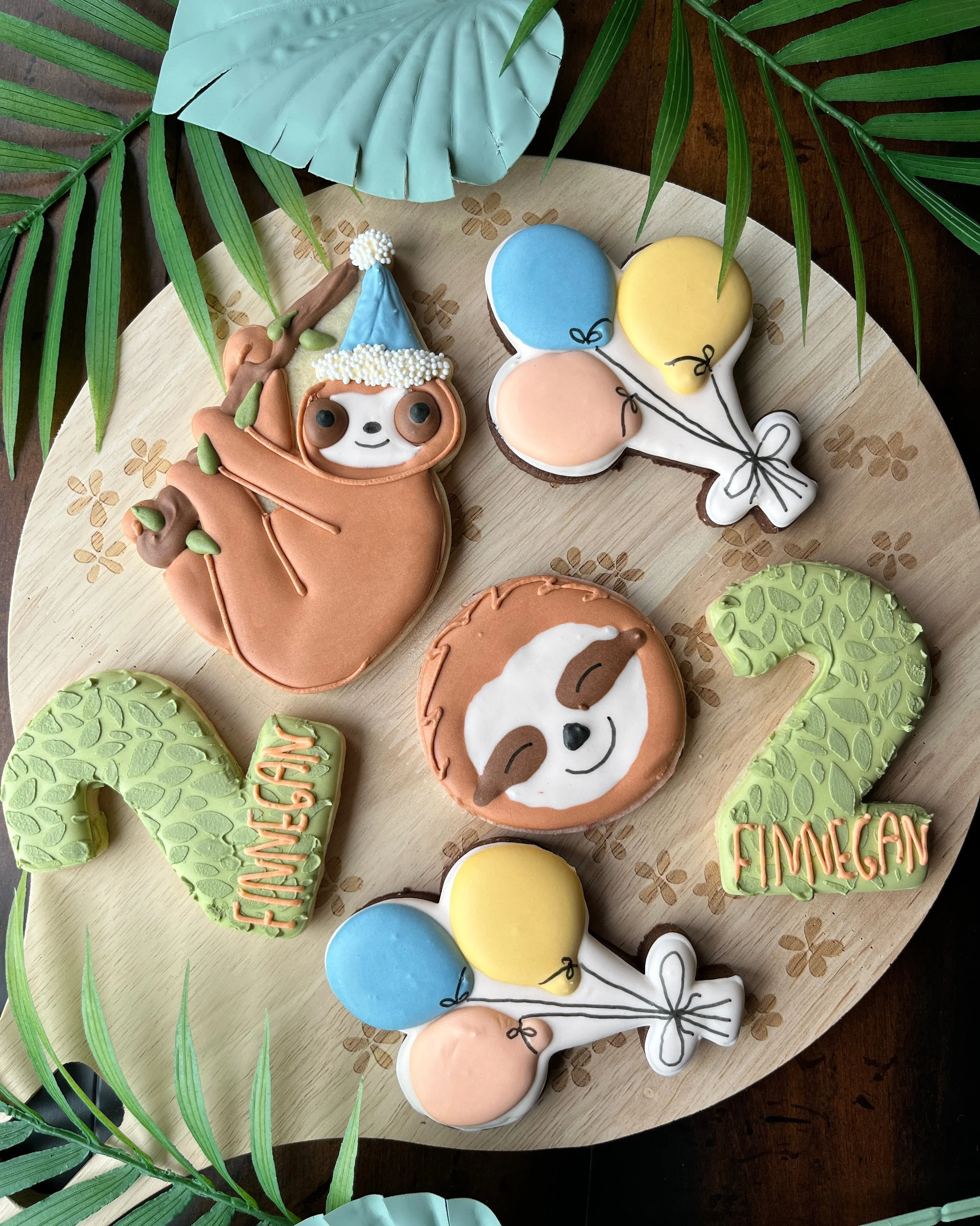 Ms. Monica - Cookies & Cakes