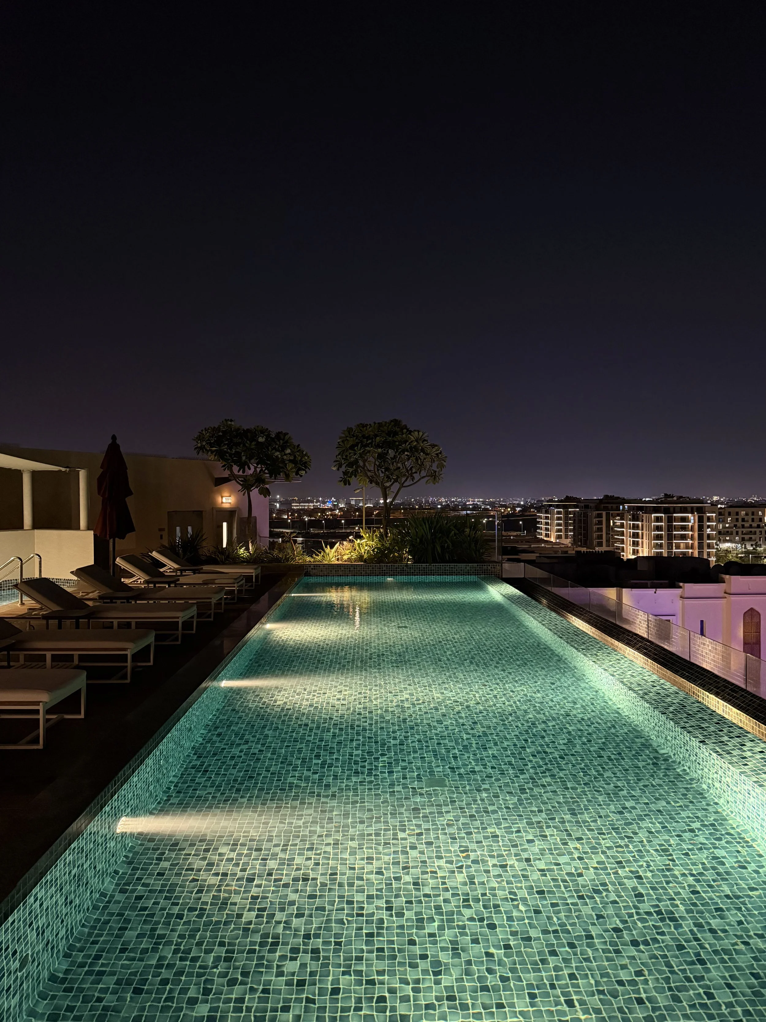 Curavista Magazine - Luxury Hotels & Resorts