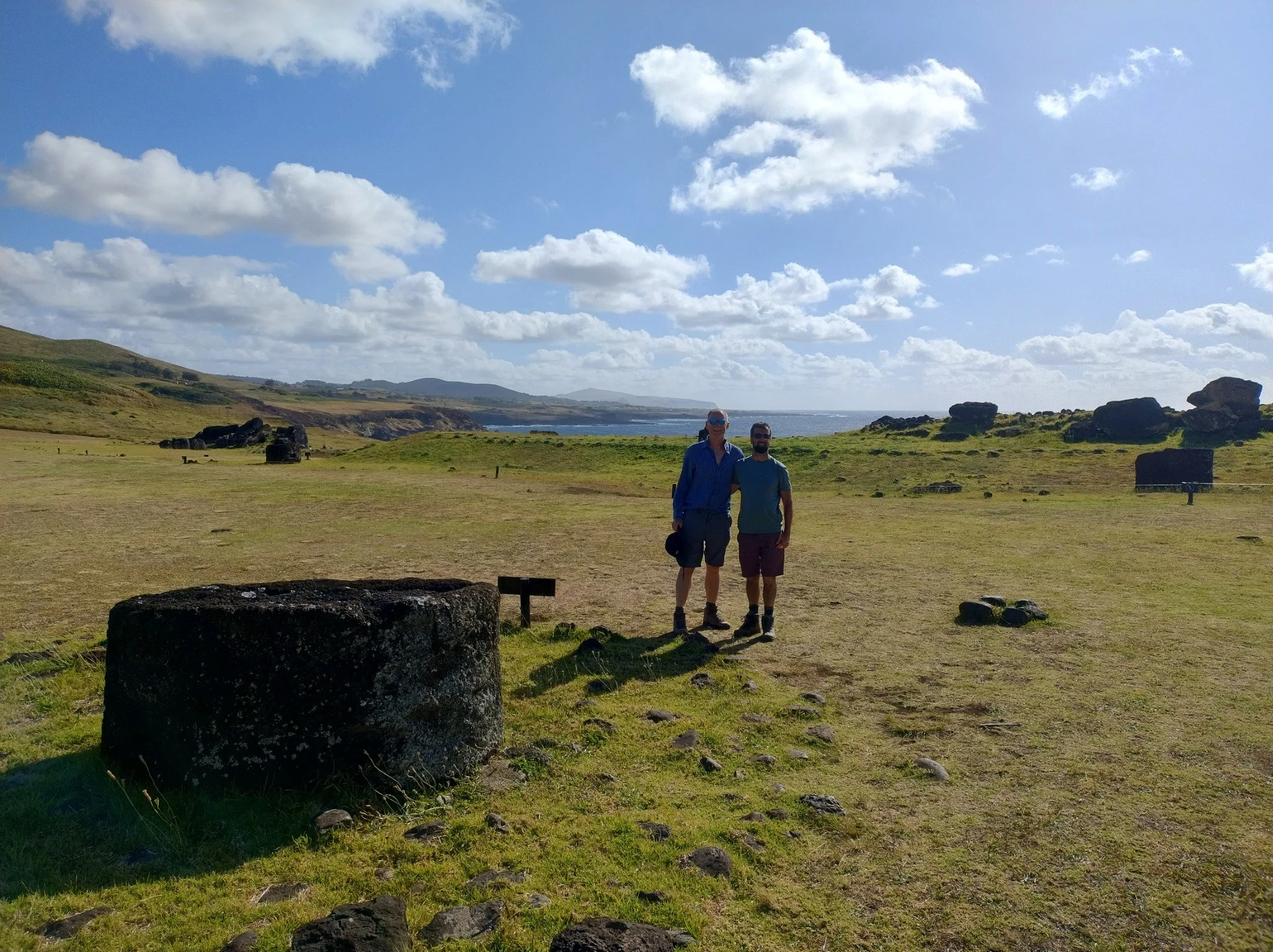 Aldea Ceremonial de Orongo y más — Rapa Nui Archeological Tours