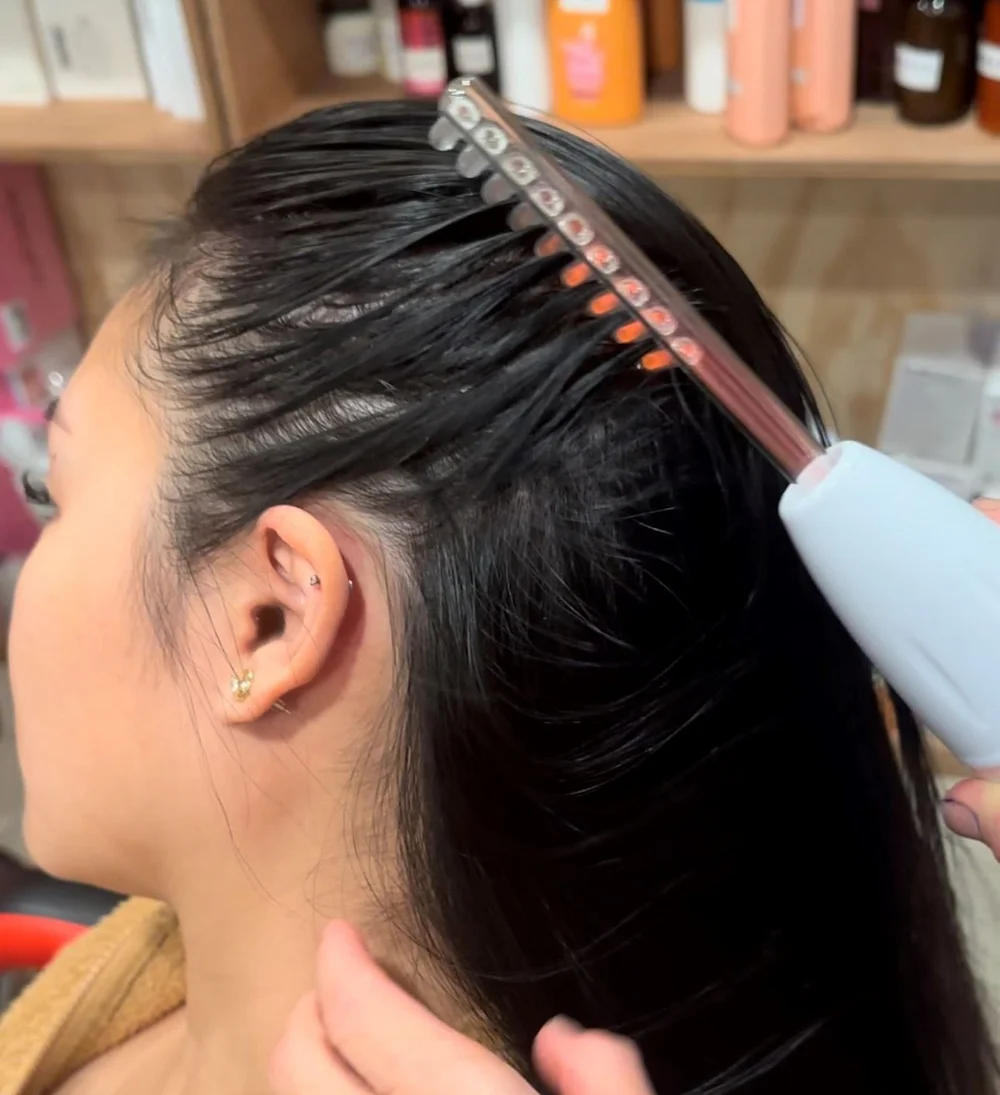 Microcurrent Therapy: A Non-Invasive Treatment for Hair Health & Growth ...