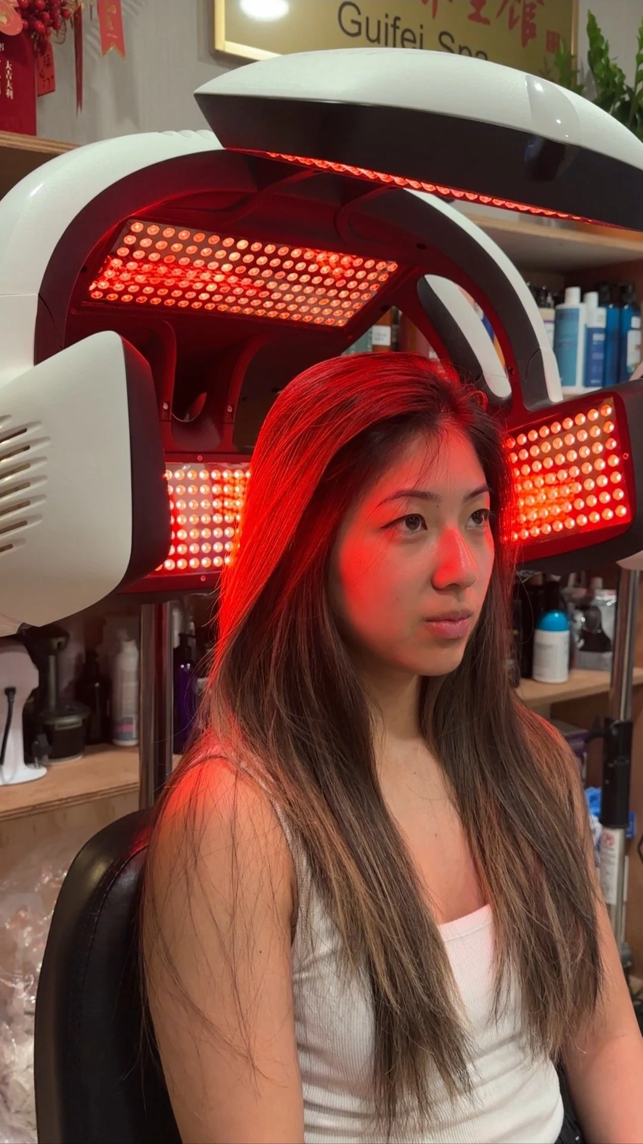 Revitalize Your Scalp: The Benefits of Low-Level Light Therapy for Hair ...