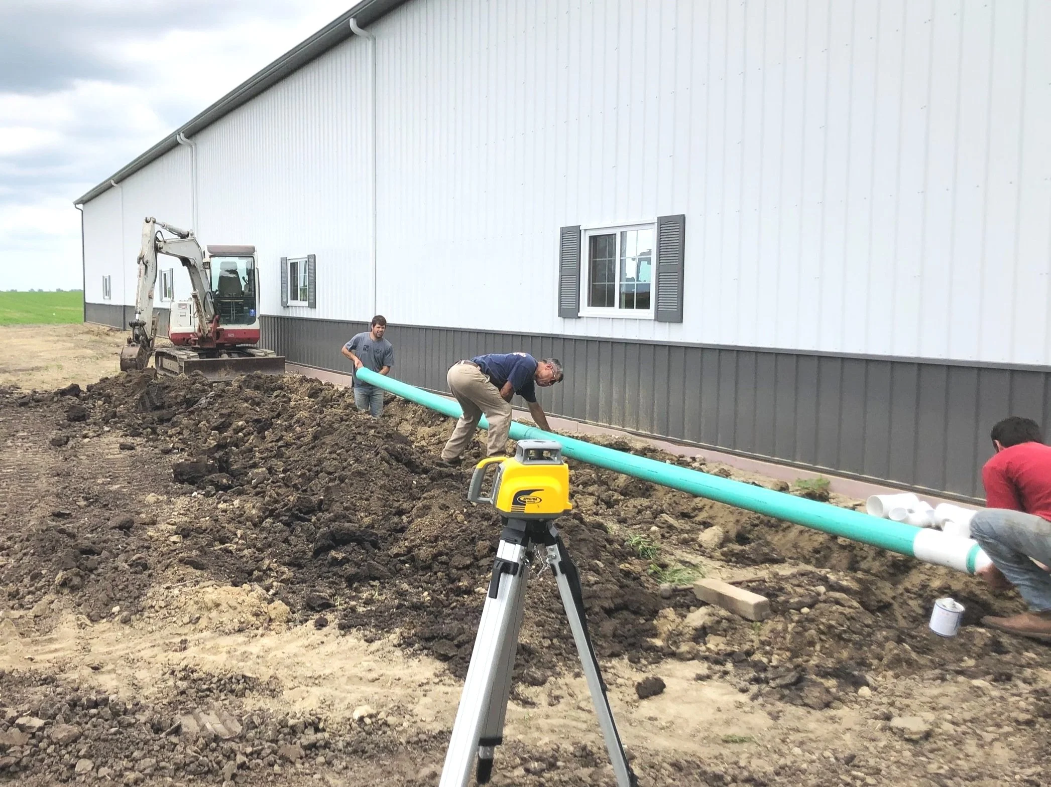 LT Excavating