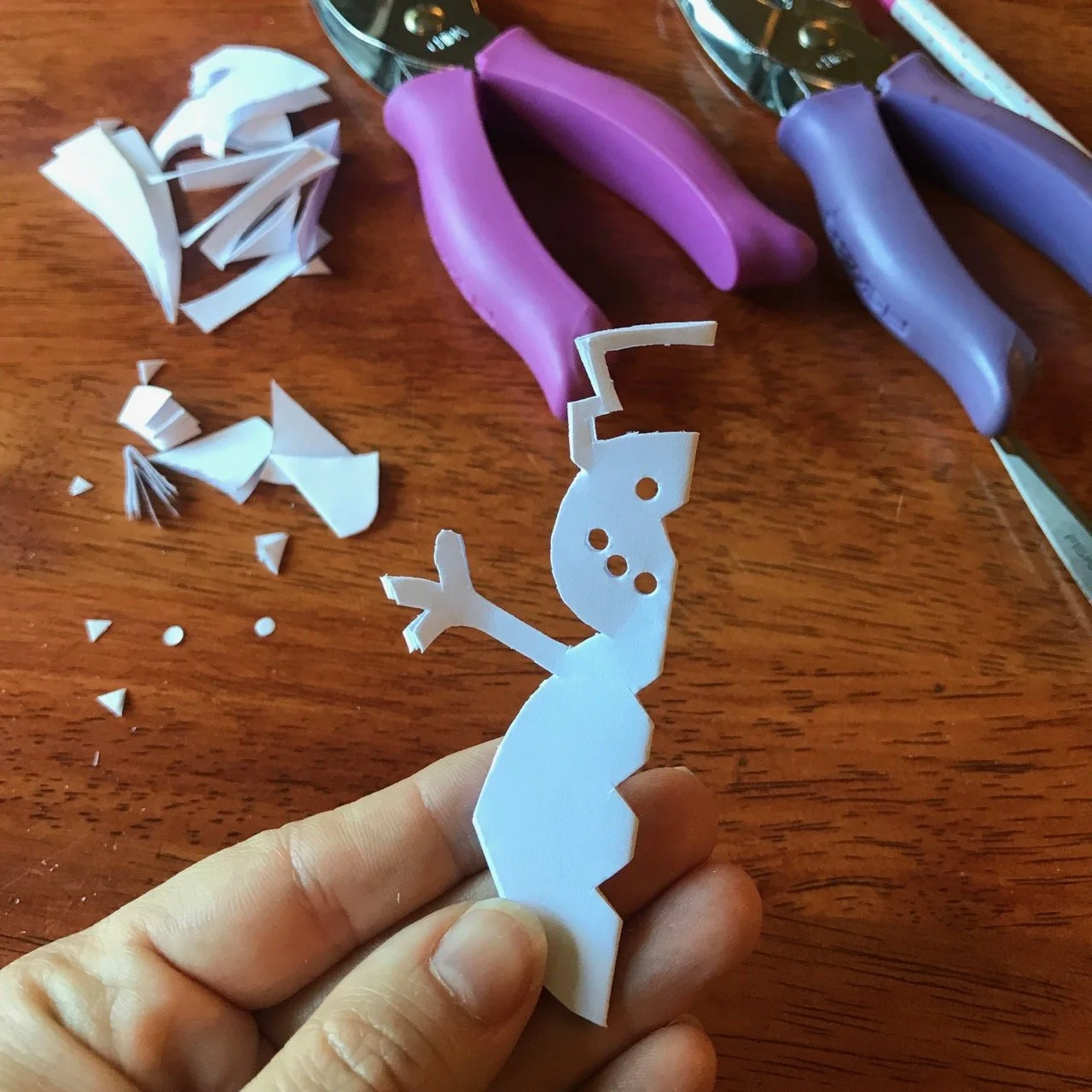 How to make a snowman paper snowflake — Paper Snowflake Art