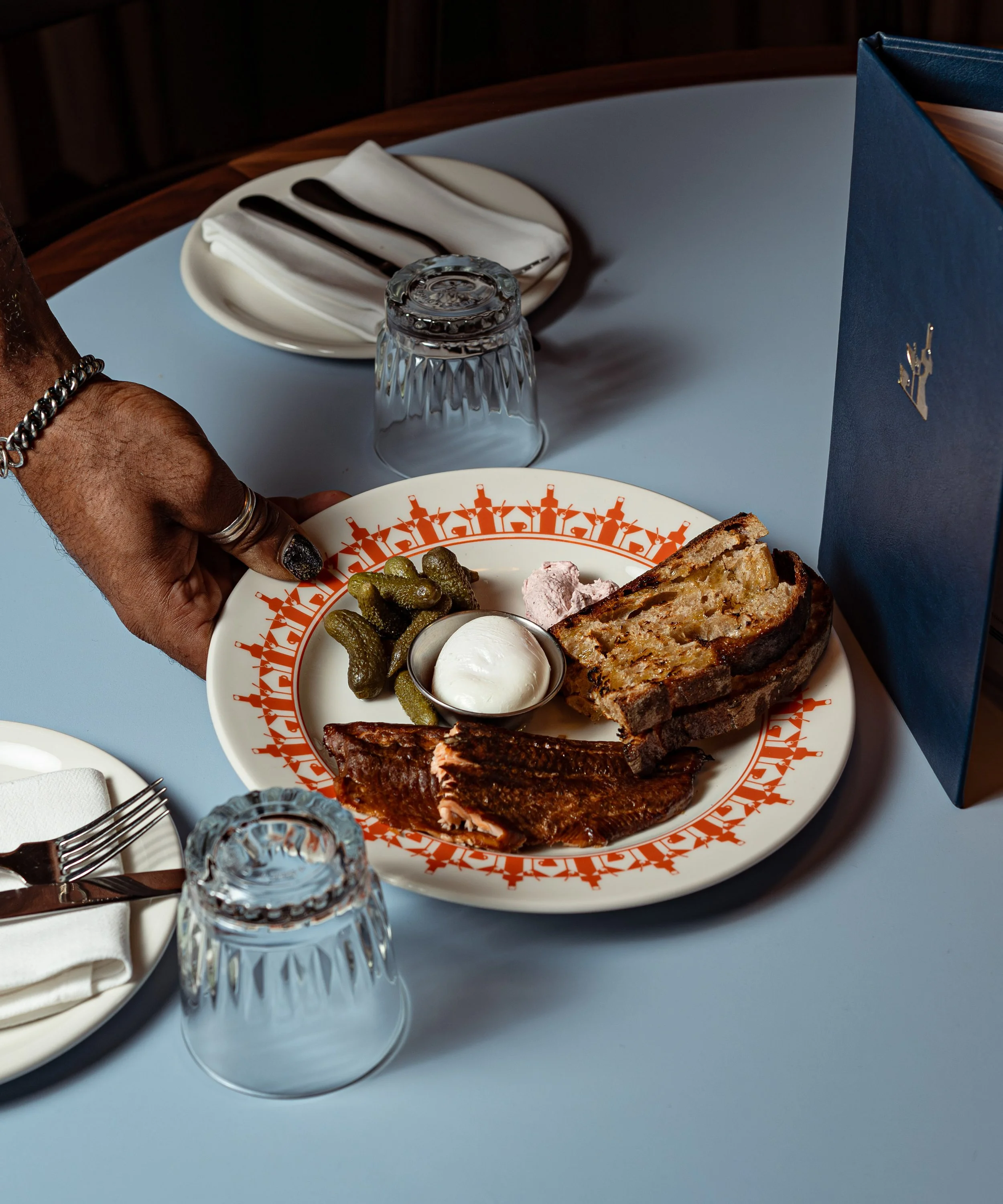 MENU — Elio’s Place