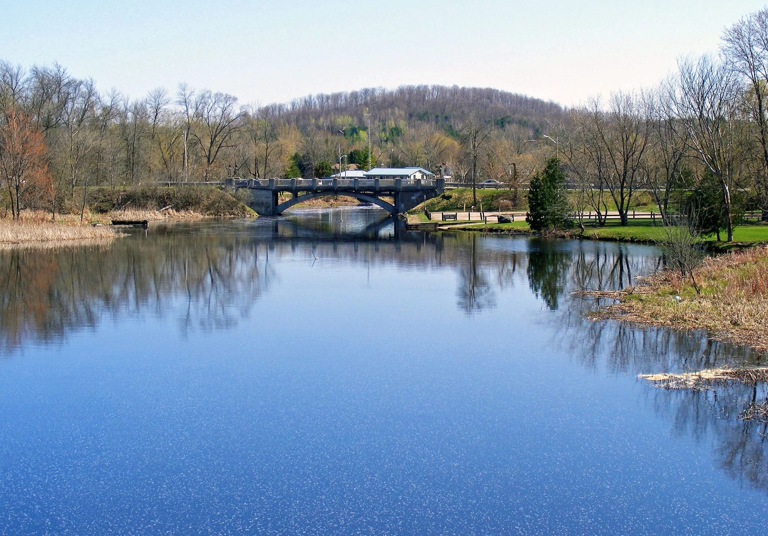 GREEN EDEN BY THE POND