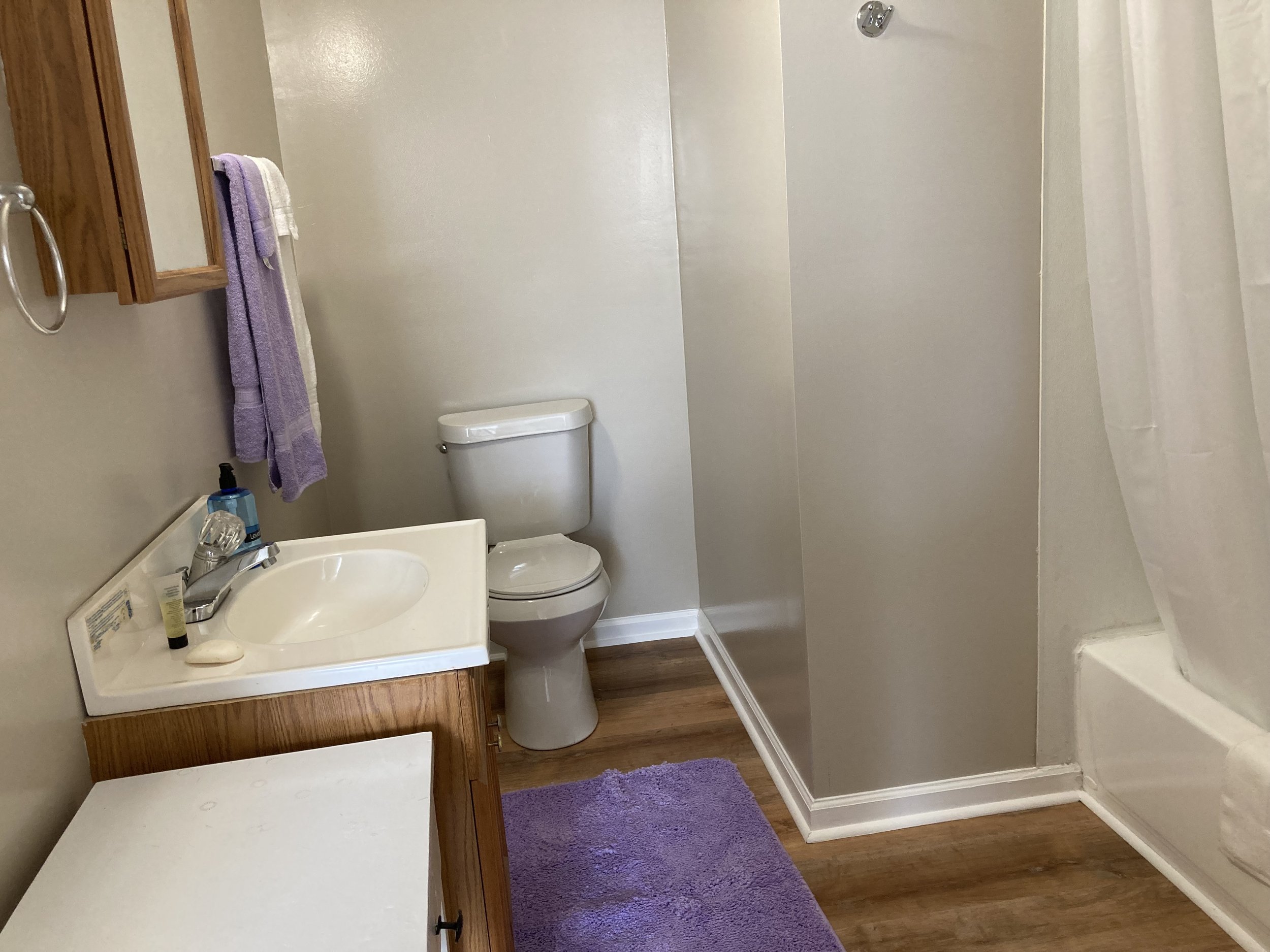 Rooms — Court Square Inn