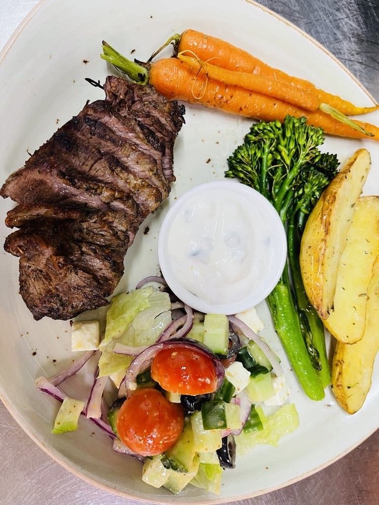 Food Gallery — The Lilydale International