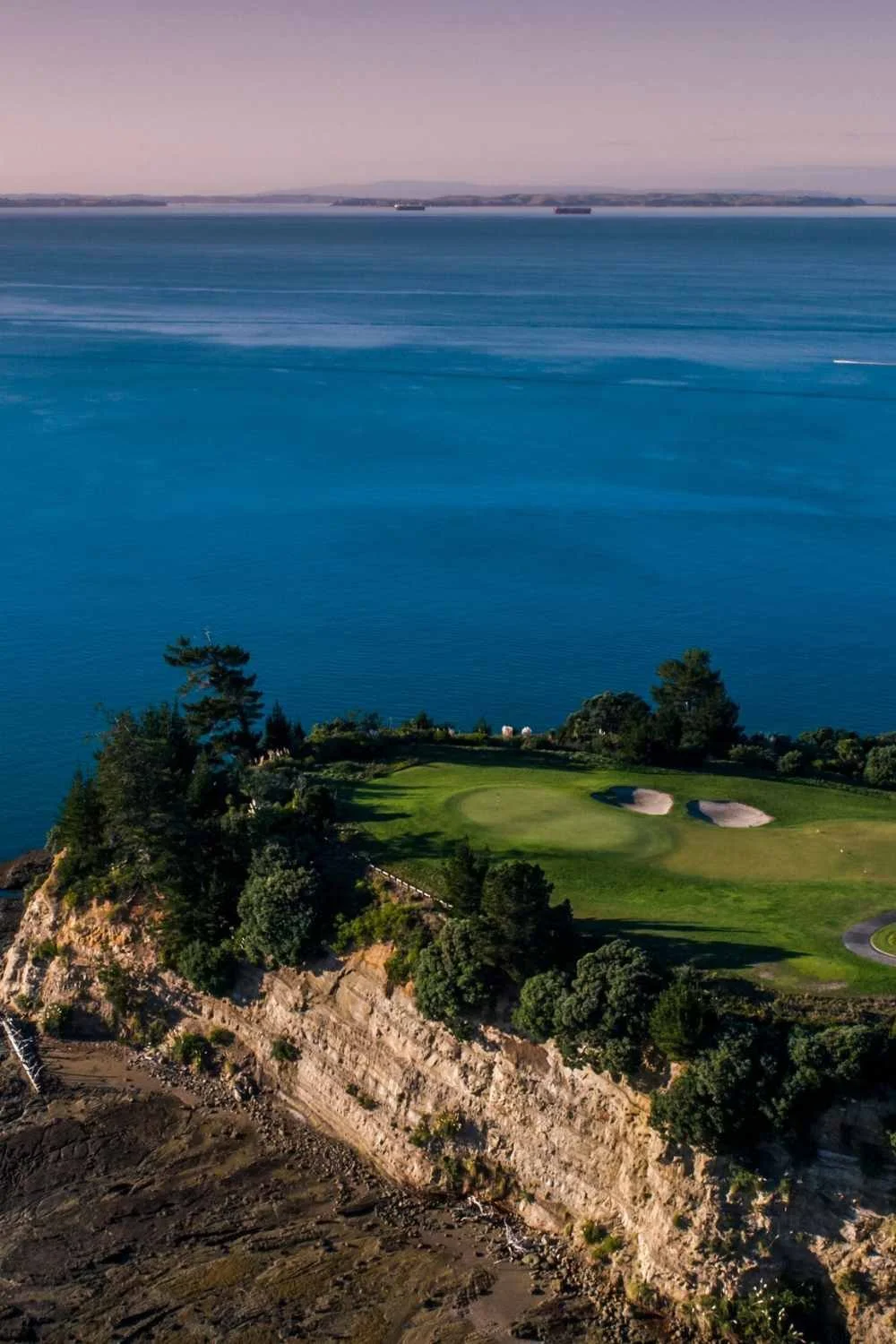 Luxury Golf Trip New Zealand | Itinerary | The Luxury Landing