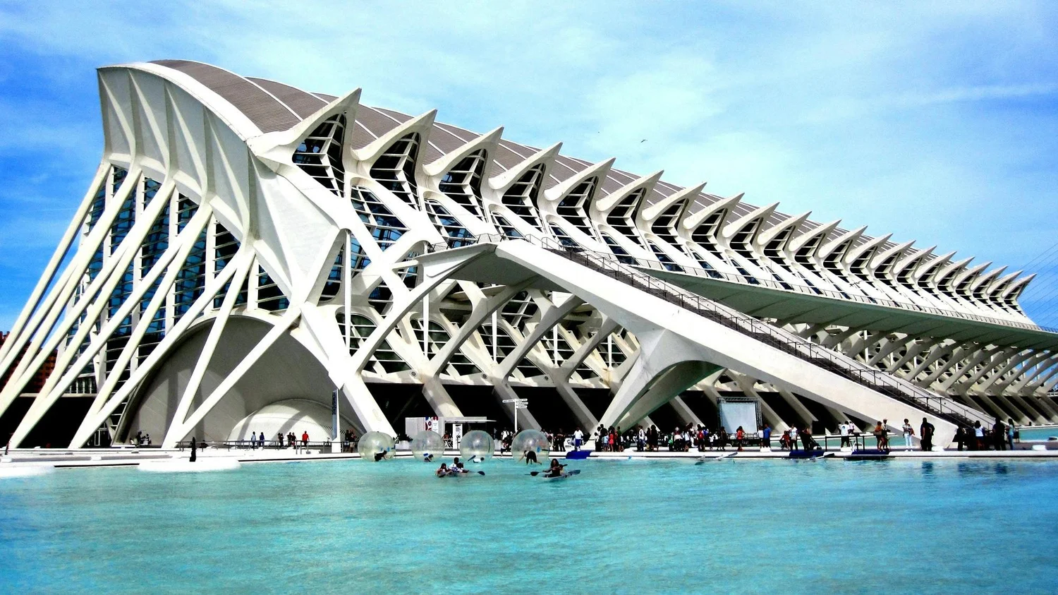 Visiting Valencia Spain — Travel Guide