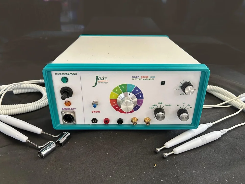 The Jade Facials Machine — Melanie Kasper