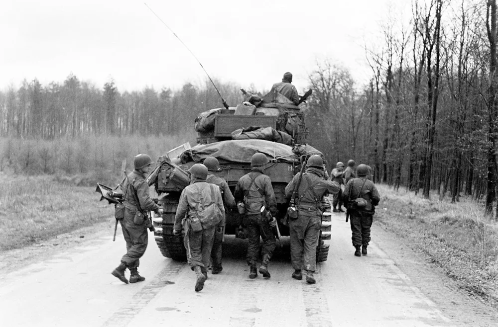 Uniforms and Equipment — 41st Armored Infantry Regiment - Reenacted