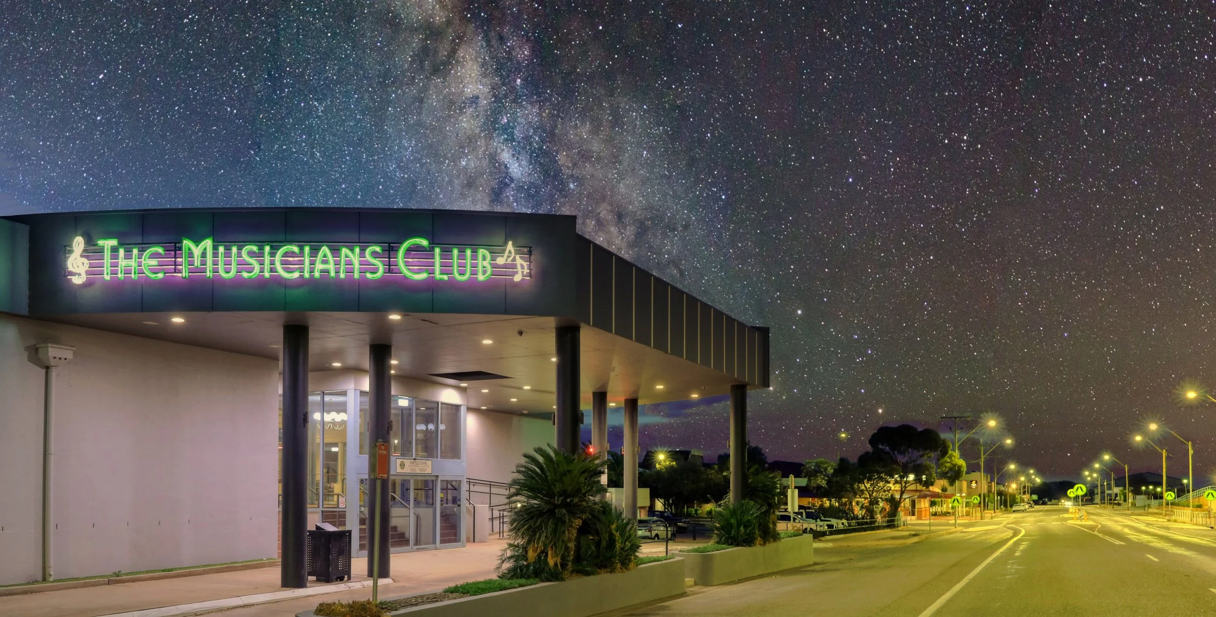 General 4 — MUSICIANS CLUB