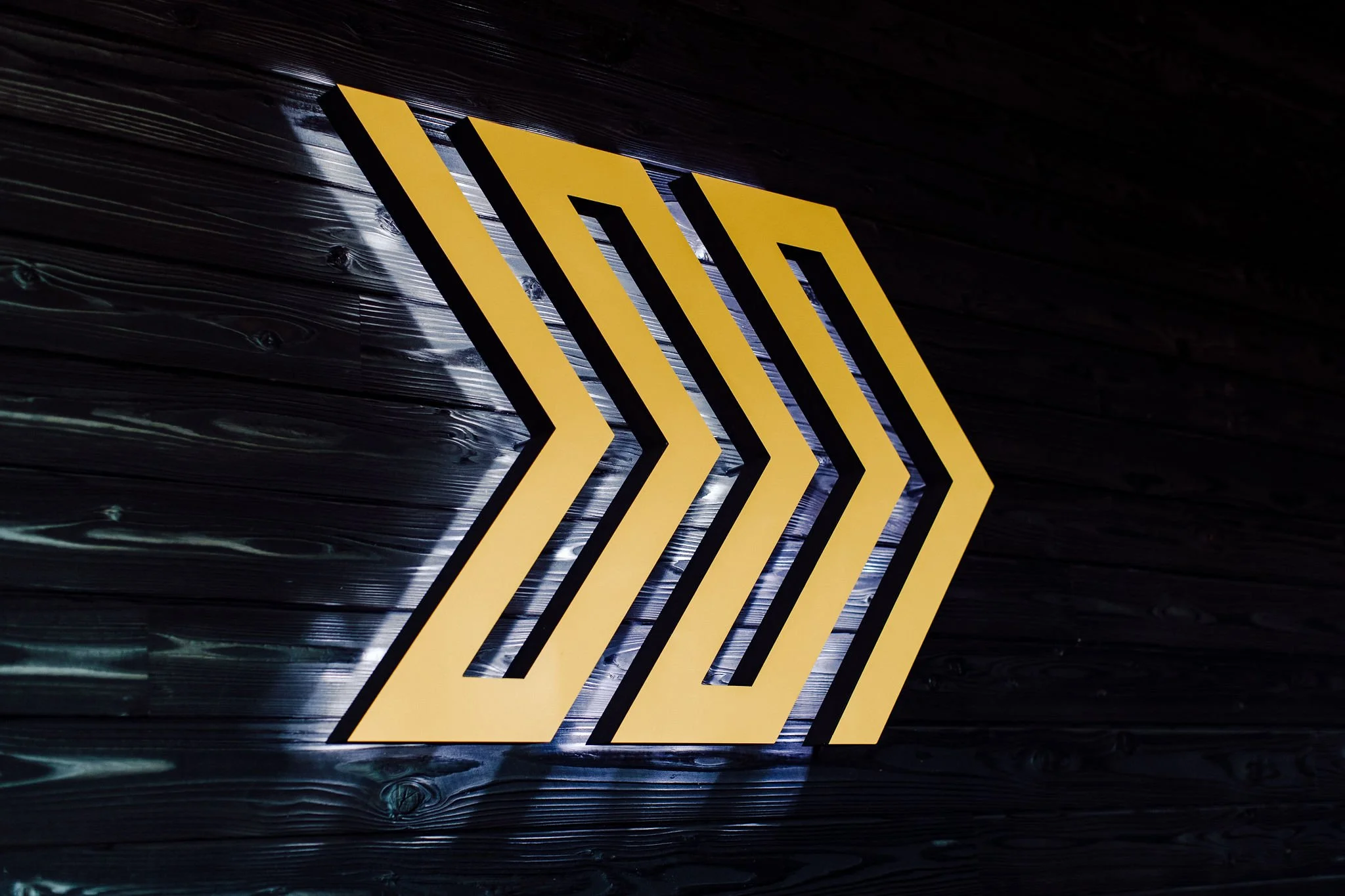 Queen Anne Gym — Lisa Sid.Design