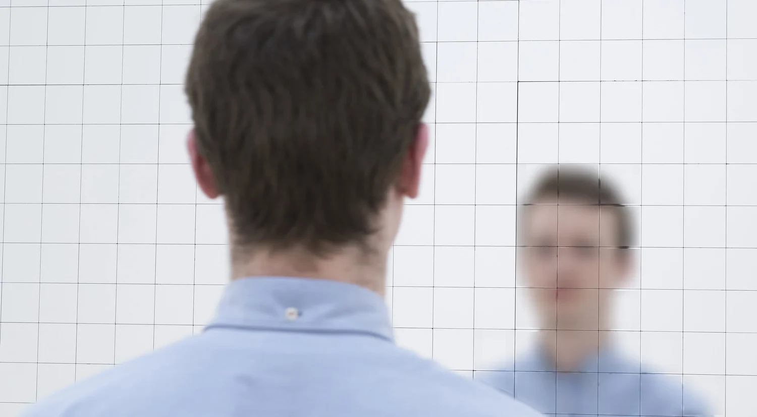 Blur Mirror, 2016 — RANDOM INTERNATIONAL