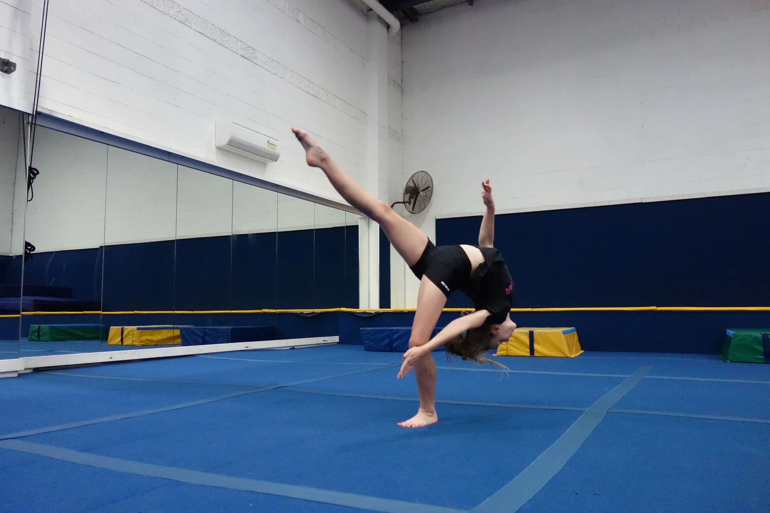 Infinite Edge Movement