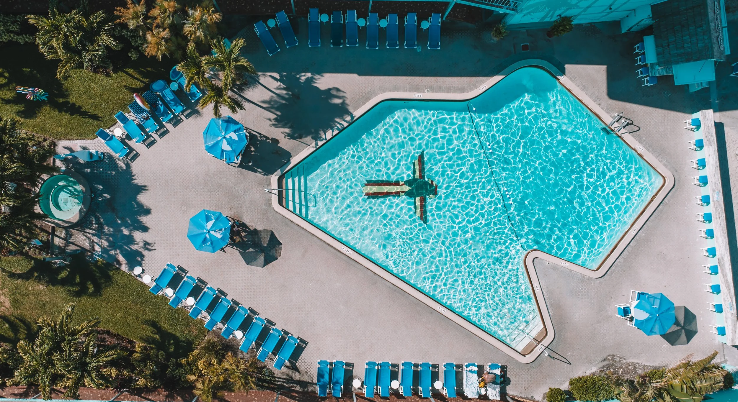 Thunderbird Beach Resort | Treasure Island FL