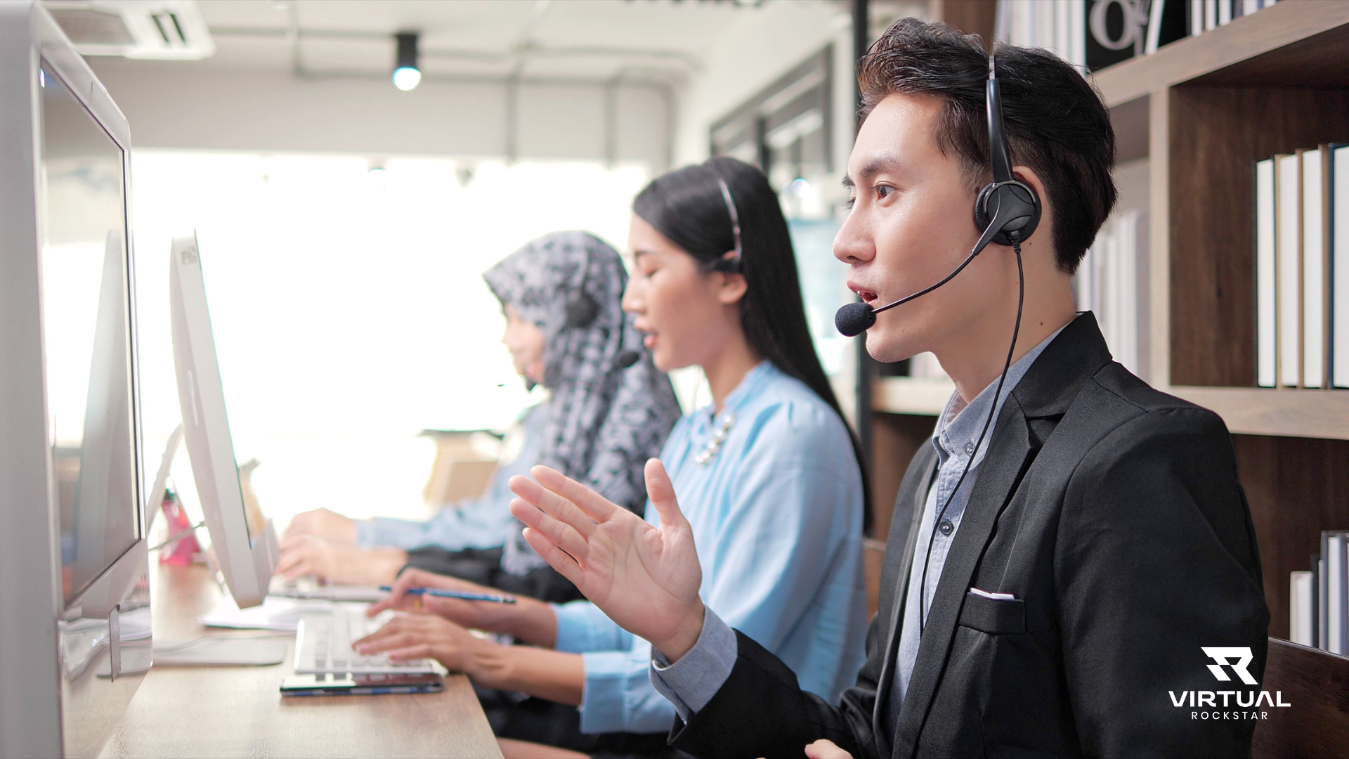 Virtual Assistant Statistics 2025 — Virtual Rockstar