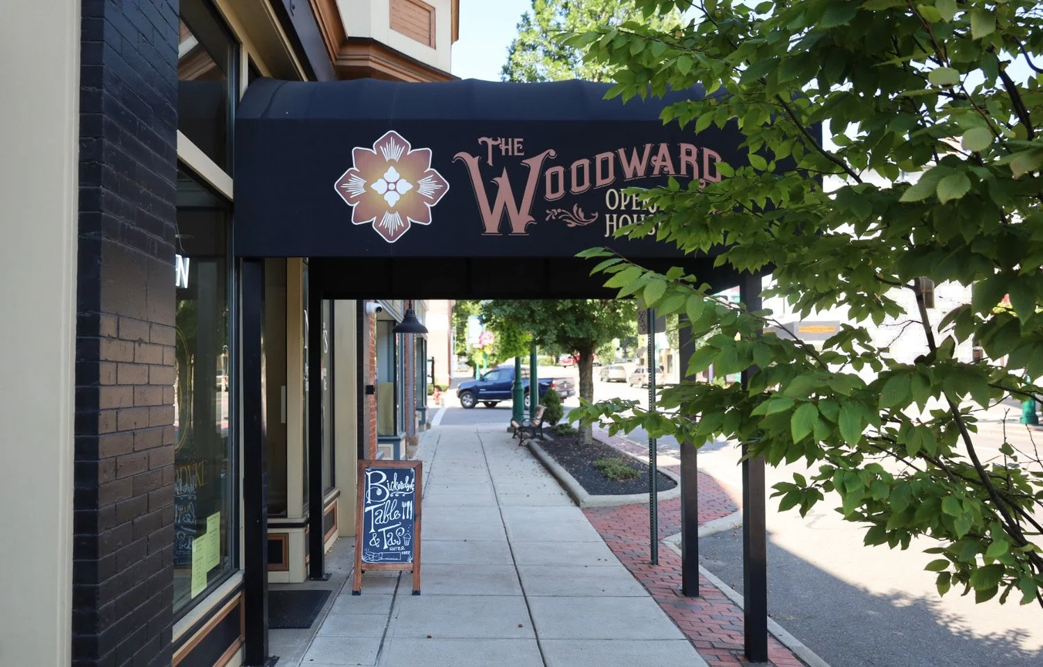 Bickerdyke Tap and Table