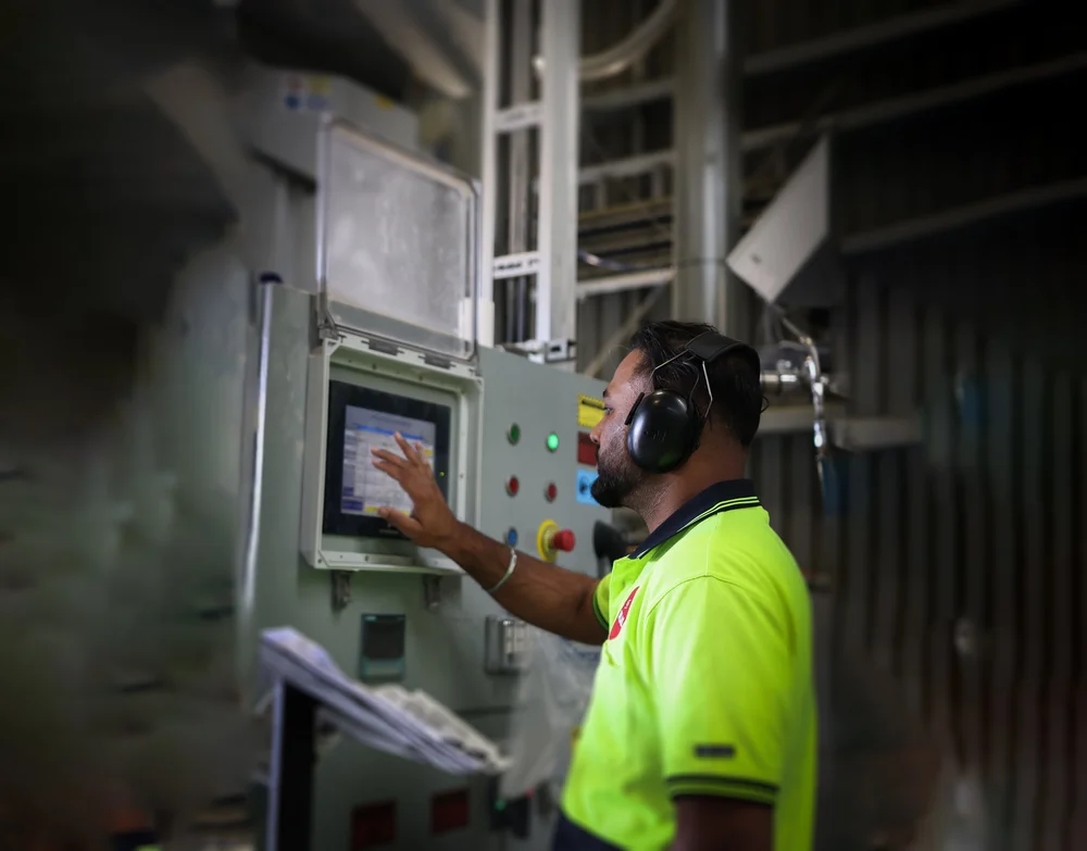 CONTACT | Reach Out Today — Vision Plastics