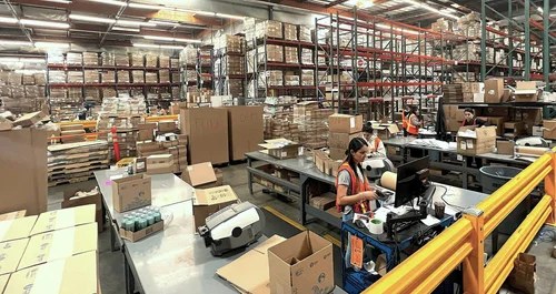 3PL Logistics Company | Third Party Logistics Services | jam-n