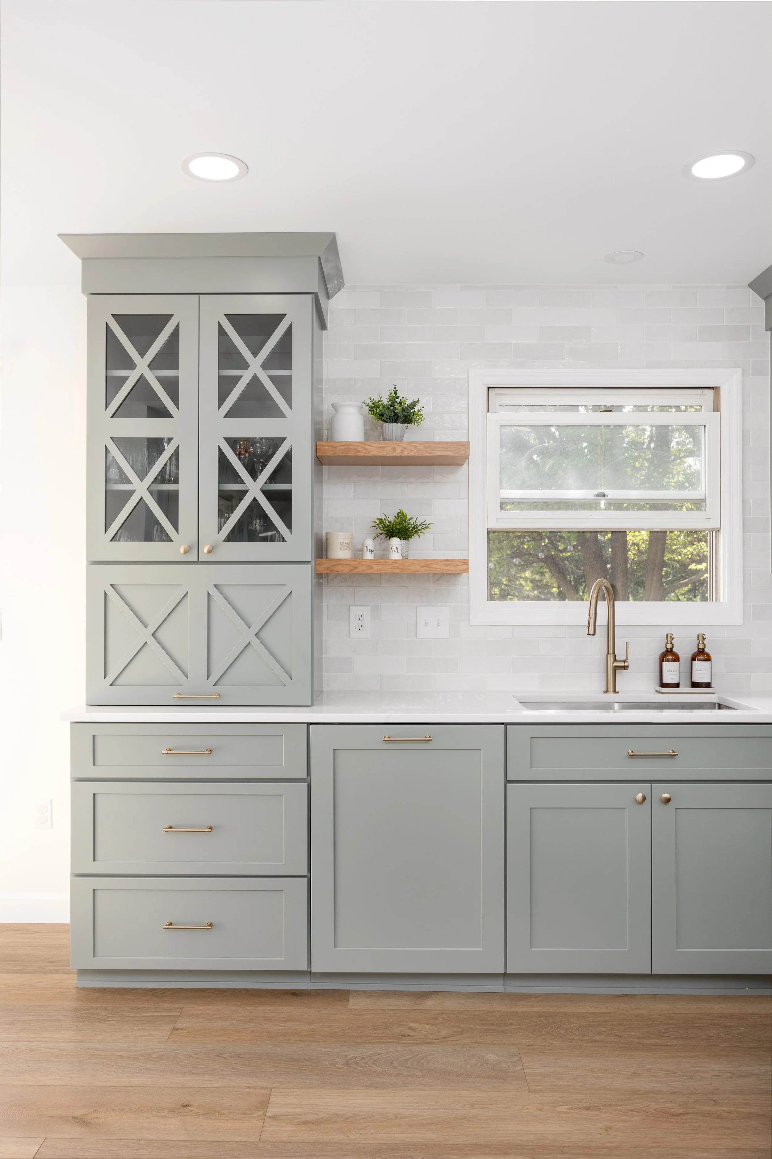 Mik Homes - Kitchen and Bathroom Remodeling
