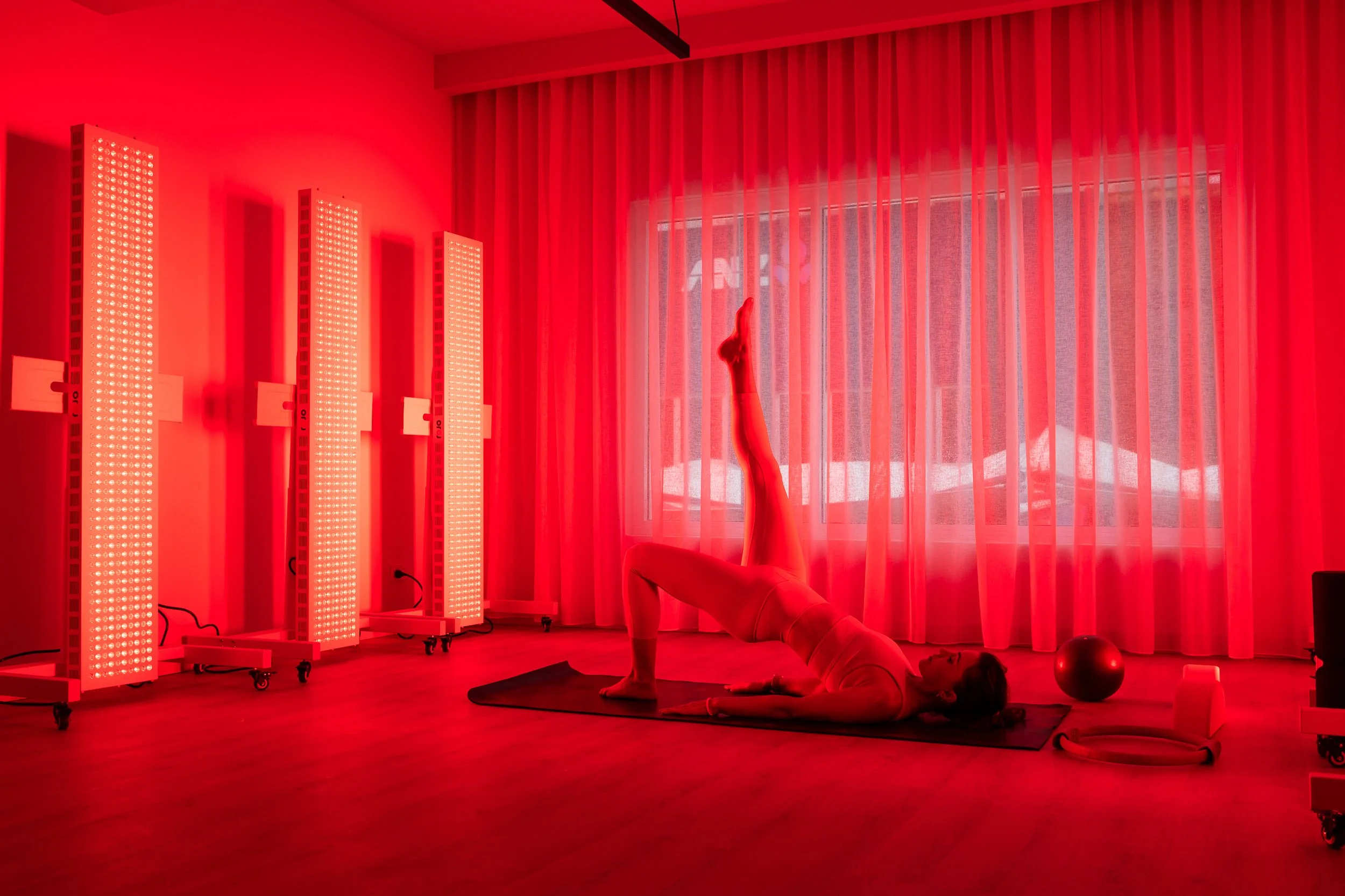 Redlight Therapy, Pilates, Yoga, Meditation & Sound Healing & Beds