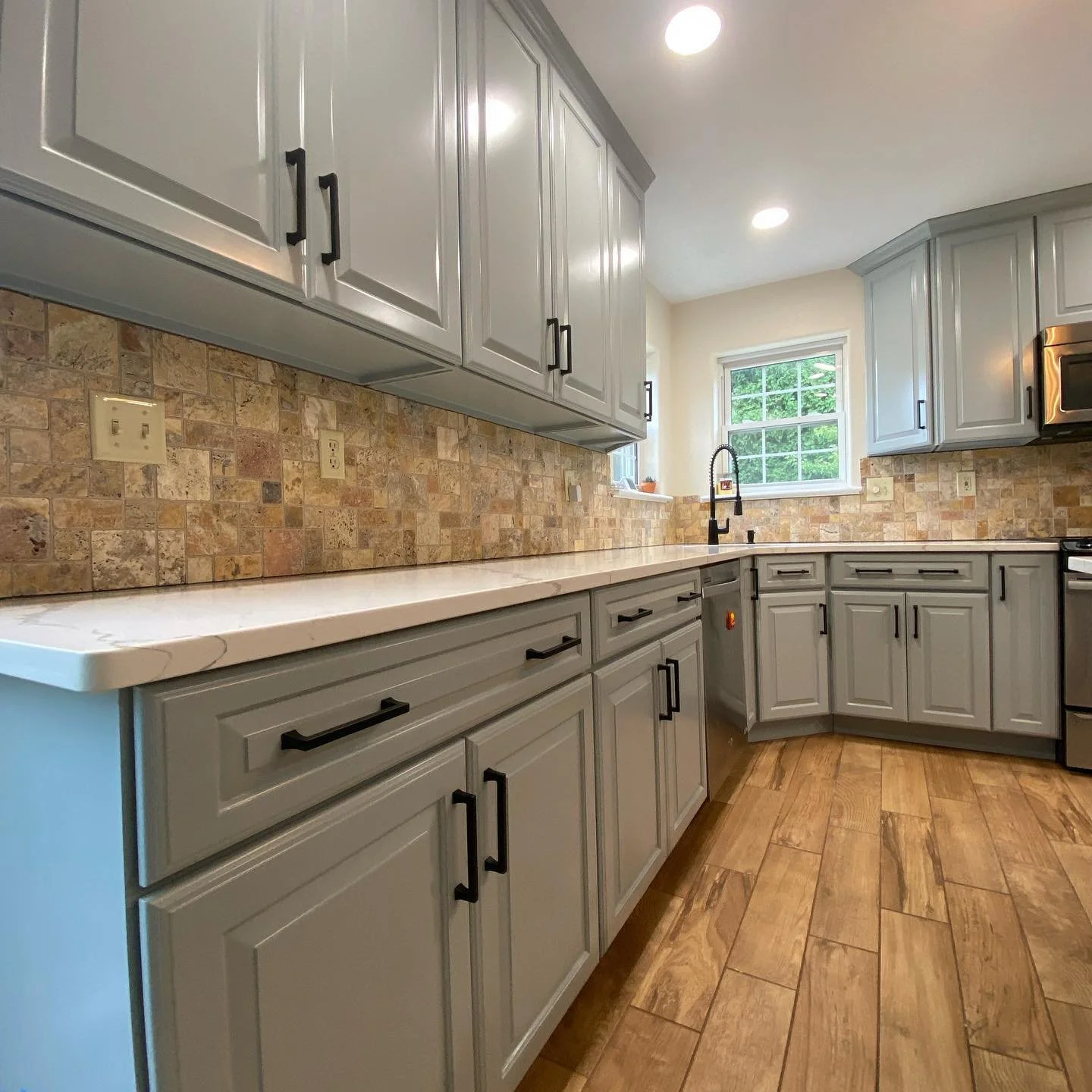 MK PAINTING & CUSTOM FINISHES CO.