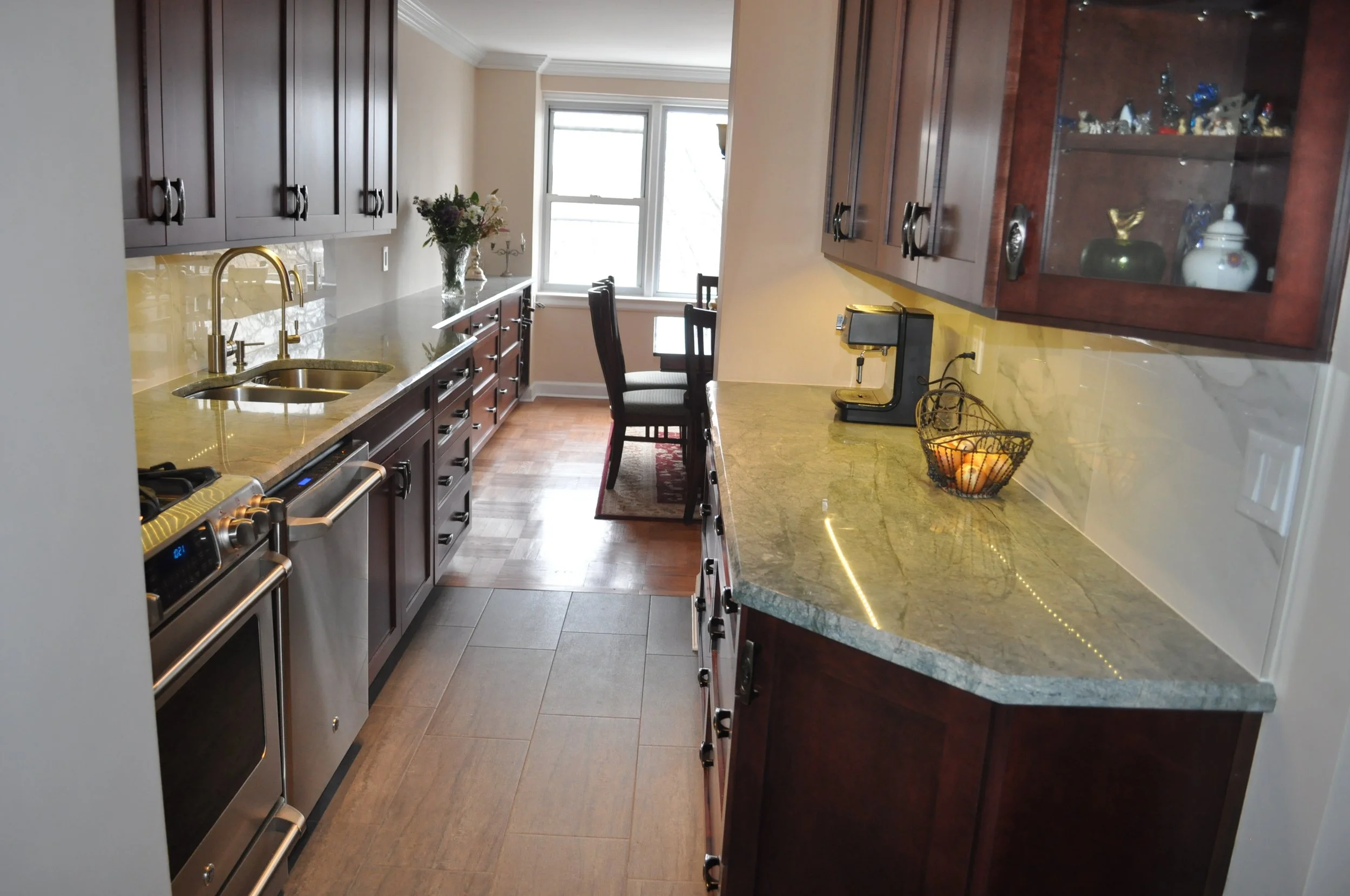 Briar Oaks Apartment — Renaissance Renovations