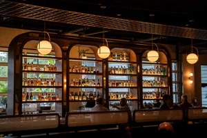 The Monroe - Modern American Cuisine in a Vibrant Atmosphere