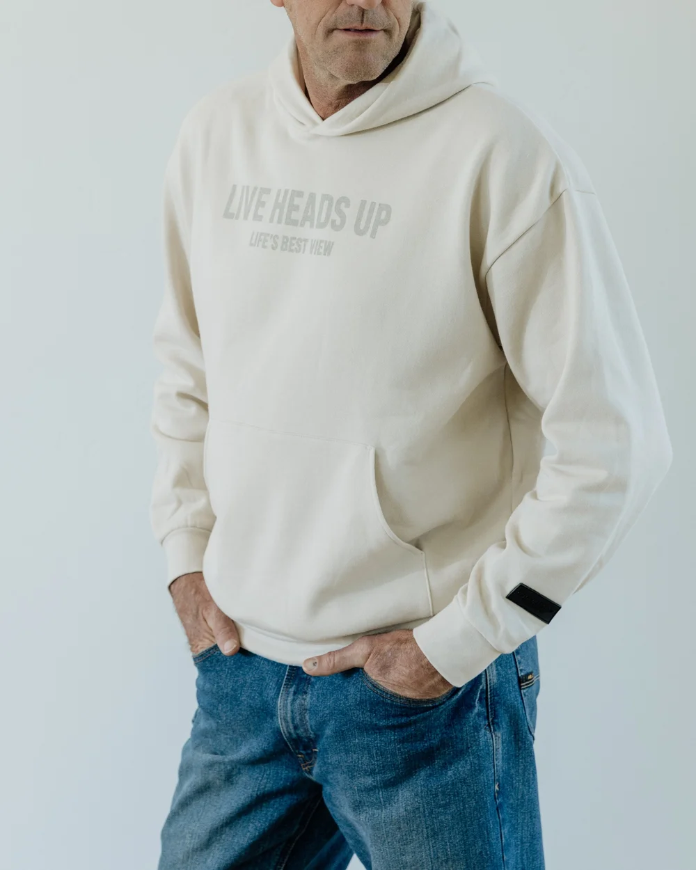 LIVE HEADS UP - STORE