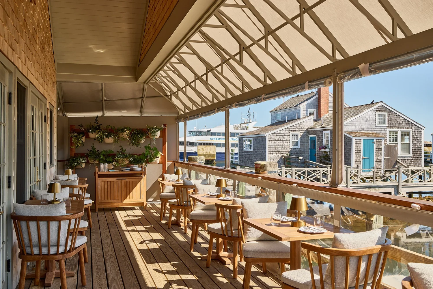 About — STRAIGHT WHARF FISH