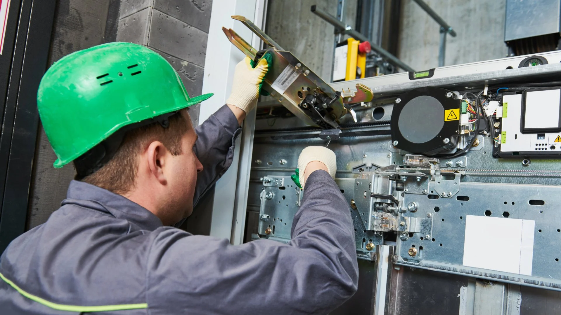 APEX ELEVATOR SERVICES