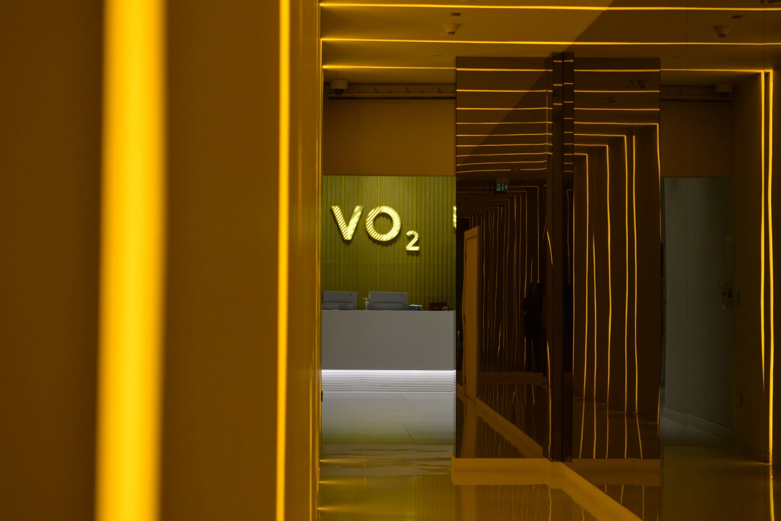 Contact 2 — VO2 GYM