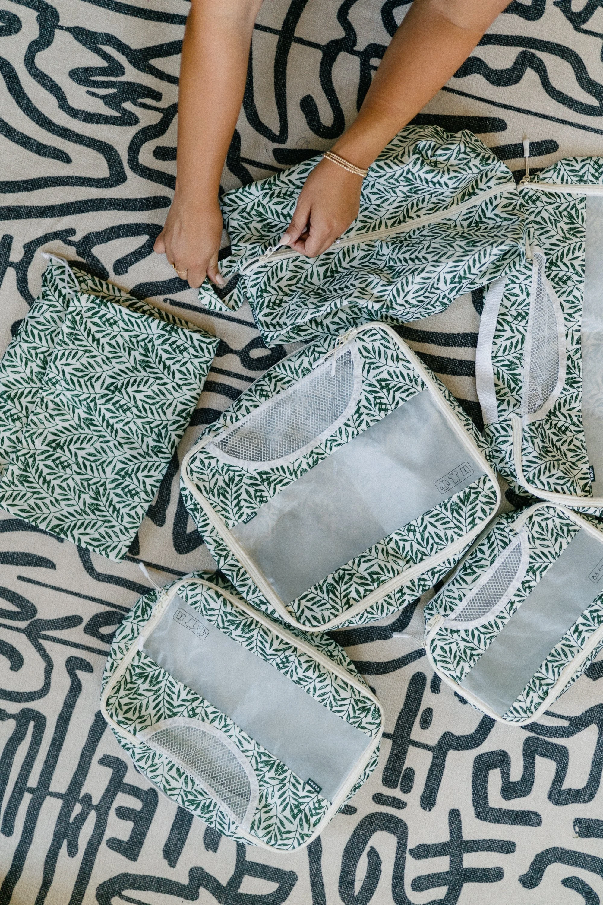 How To Use Packing Cubes — Caralyn Mirand