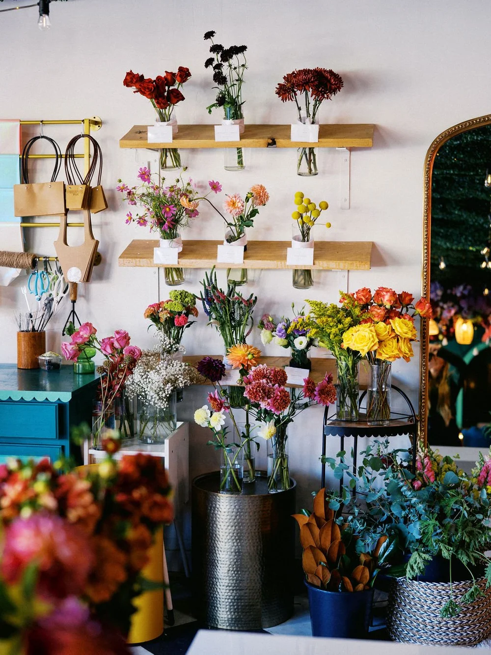 BUILD YOUR OWN FLOWER BAR — Poppy's Flower Bar
