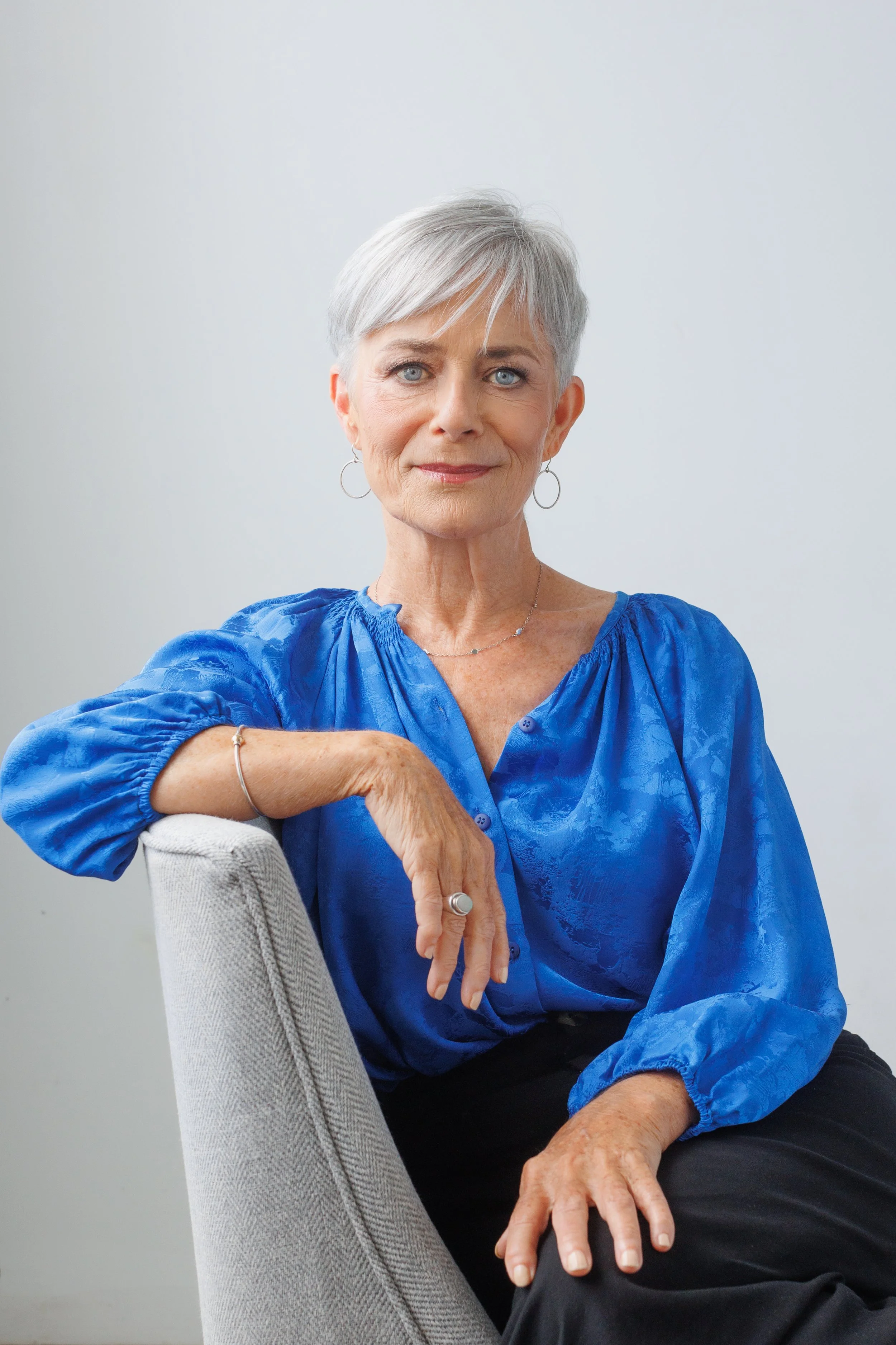 About Lois — Lois Kelly