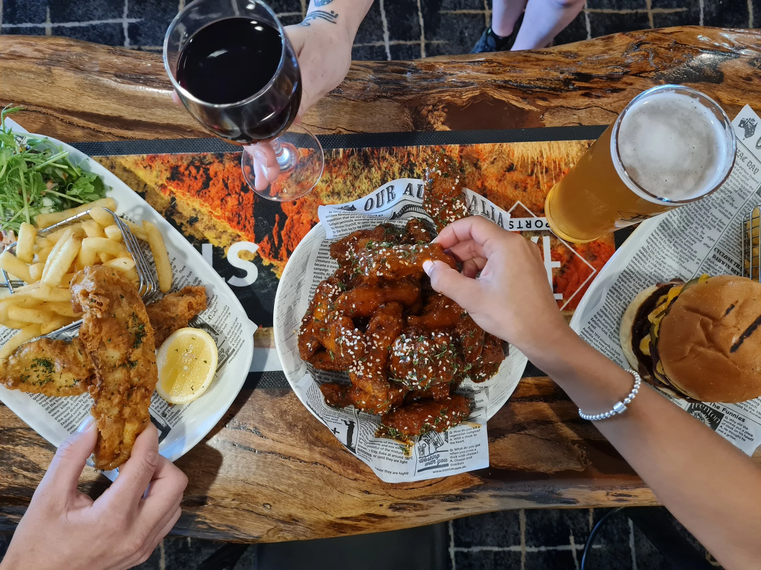 MENU — The Tav Sportsbar