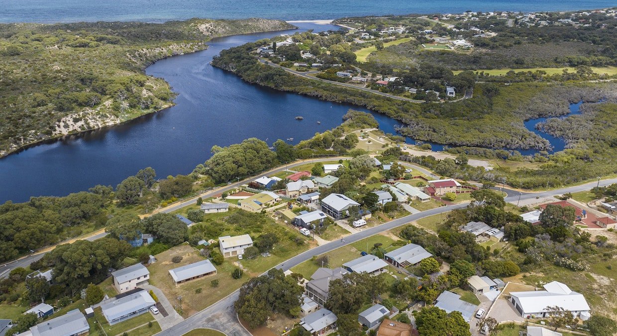 About Moore River & Guilderton — Moore River