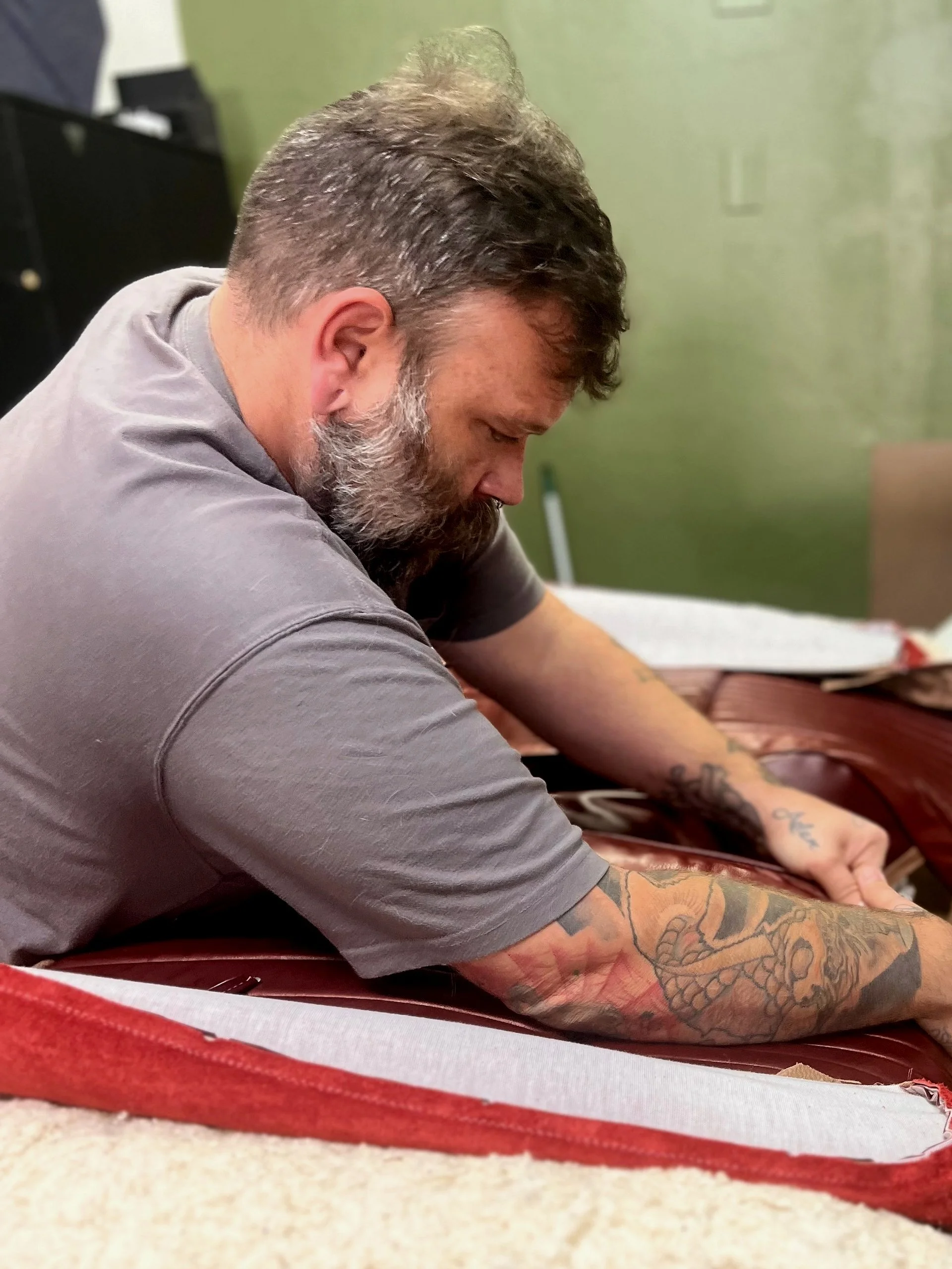 SHAFFER CUSTOM AUTO UPHOLSTERY