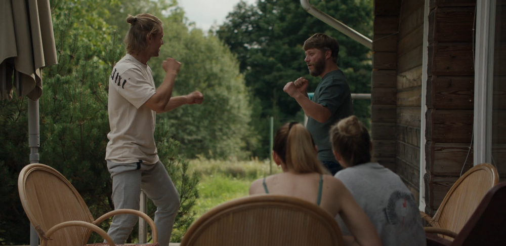 “Drowning Dry” Plays with Our Ability to Remember — Beyond the Cinerama ...