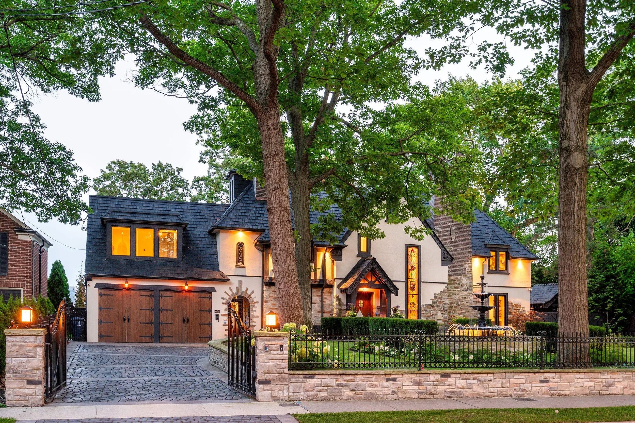 Gallery — 57 Baby Point Cres
