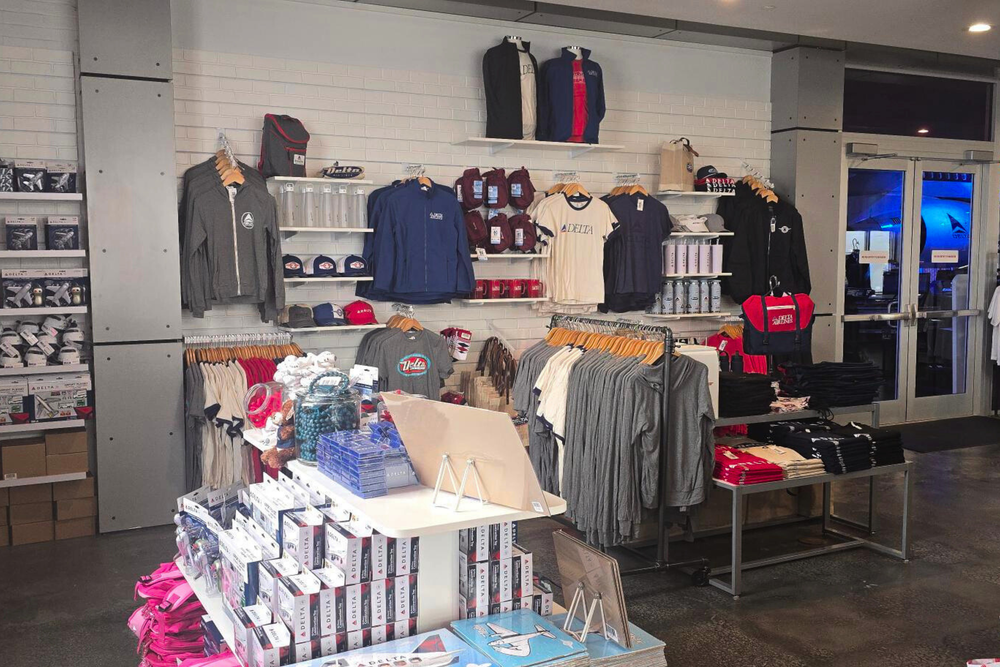 Delta Flight Museum Shop | The Icebox Cool Stuff