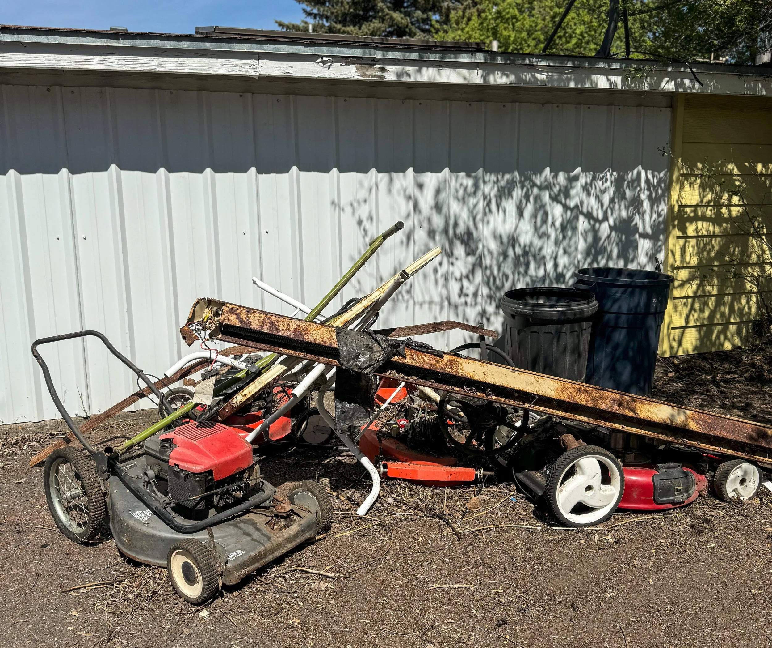 JUNKIT LLC. - Junk Removal & Demolition in Klamath Falls, Oregon.