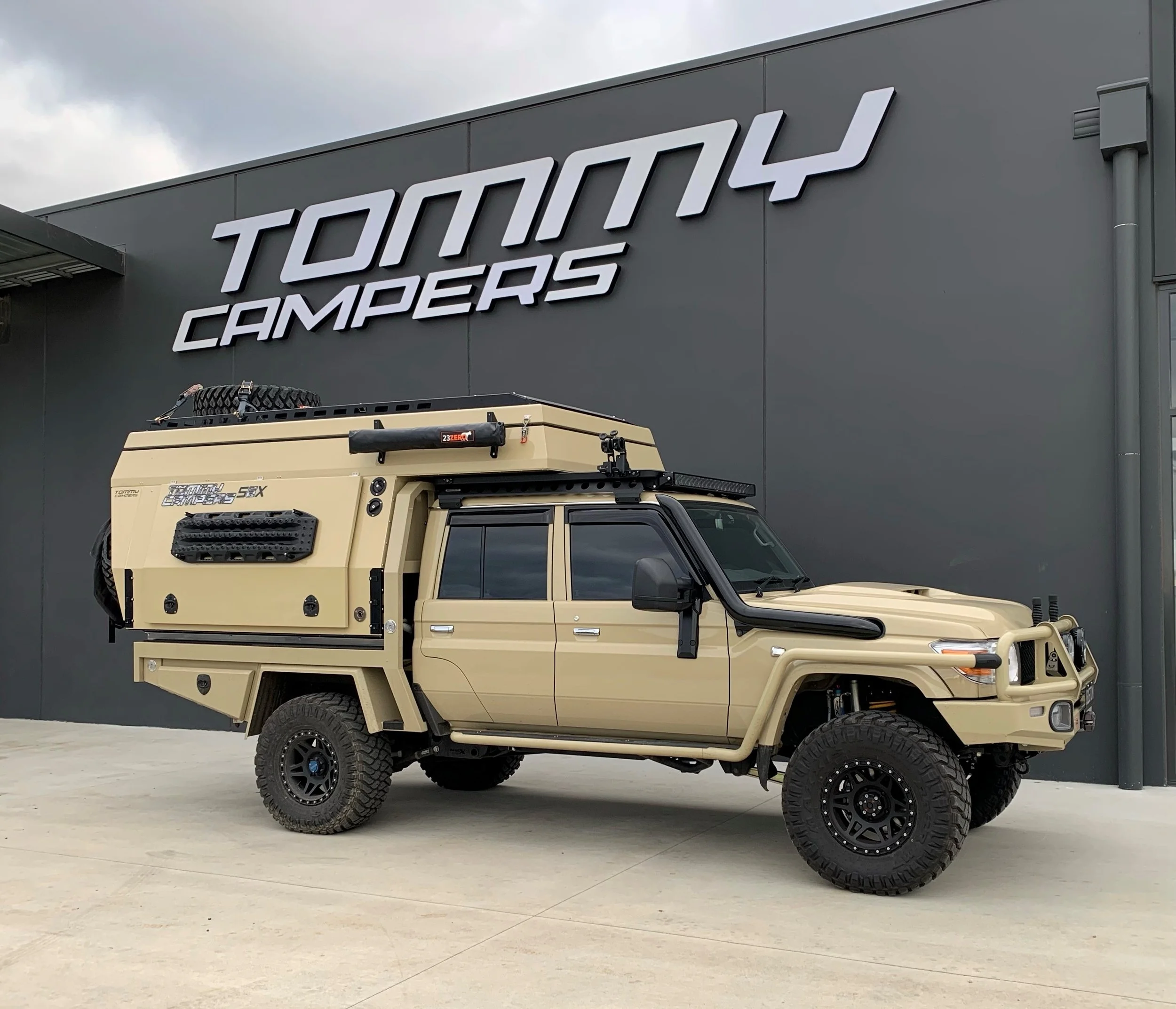 Tommy Campers