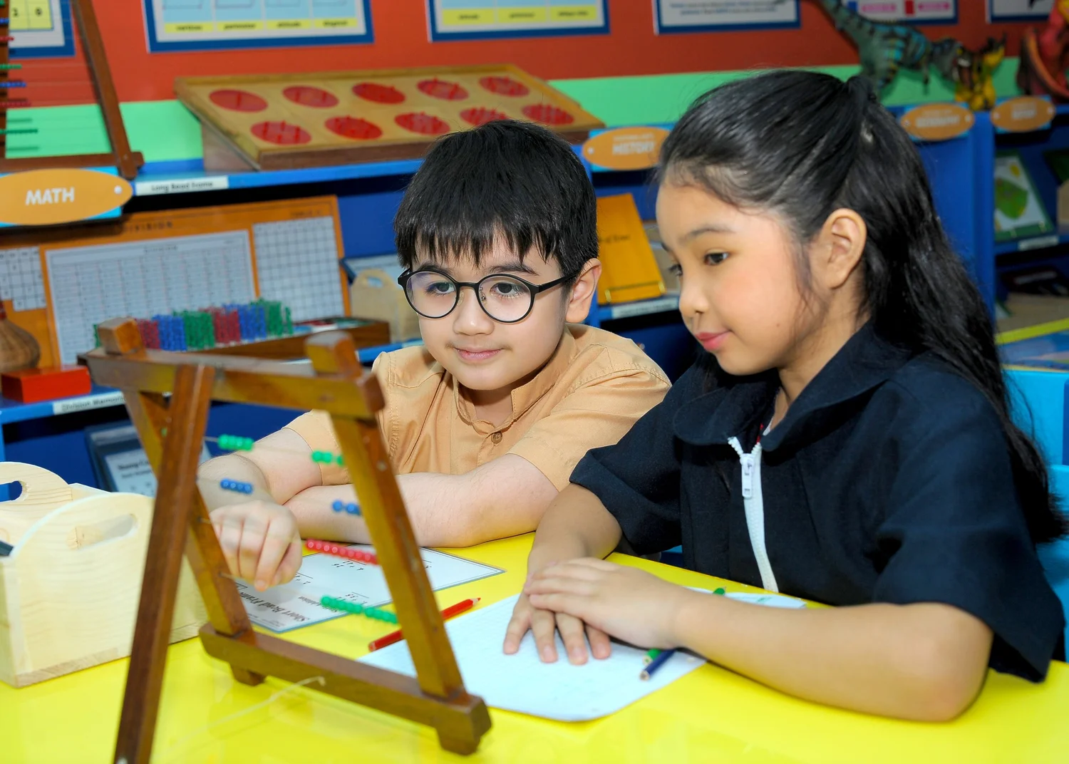 Grade School Primary — OB Montessori Center