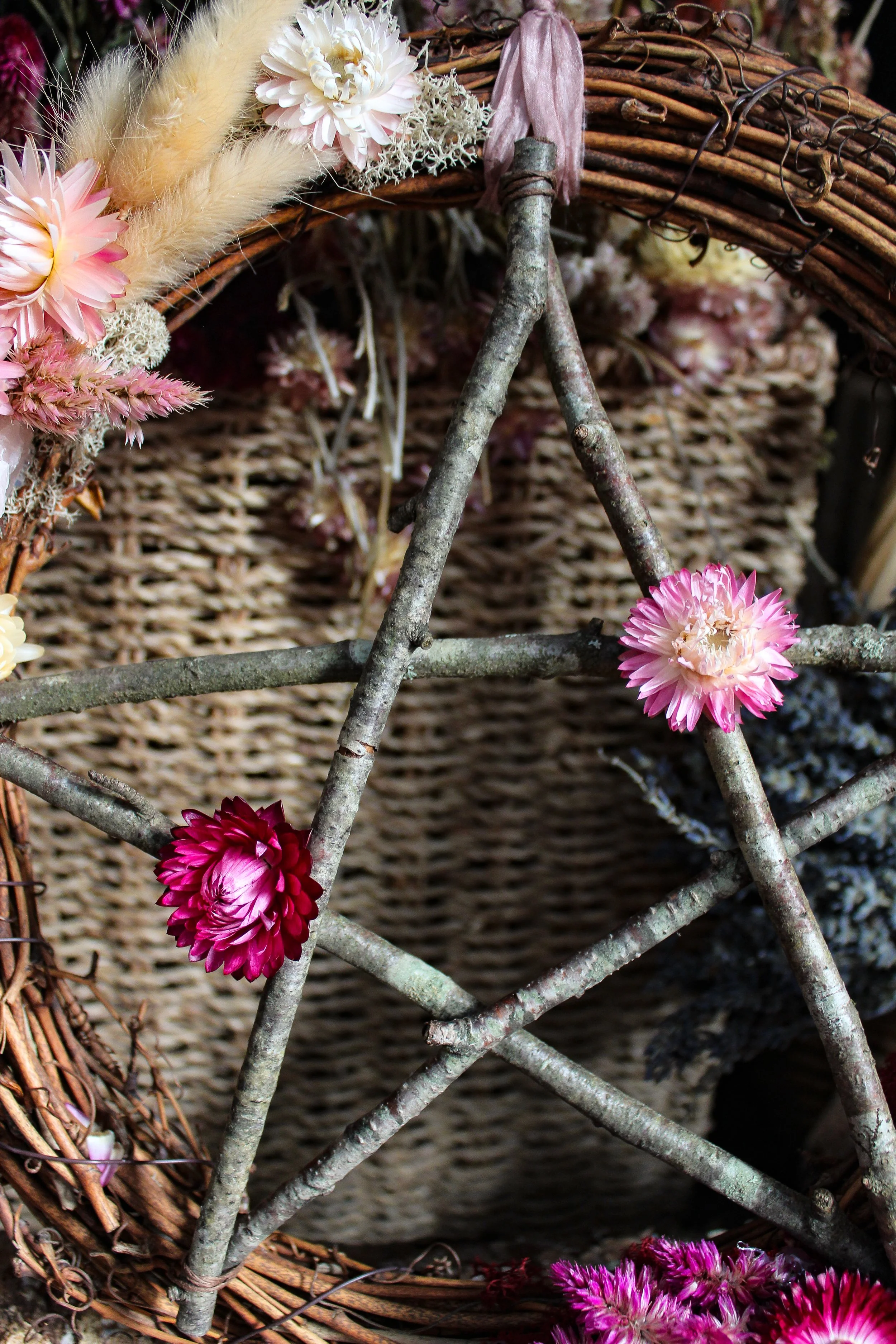 Love Witch Pentacle Wreath — Reflower Ritual