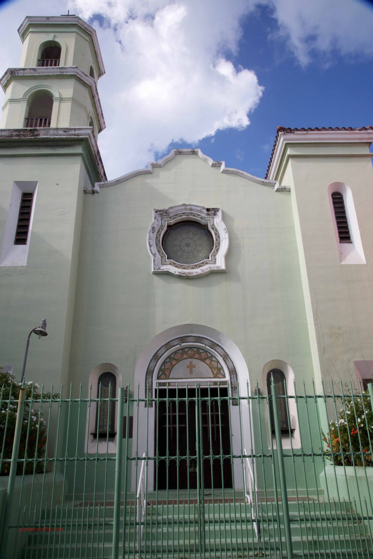 Holy Trinity Cathedral — jaimemontilla.com