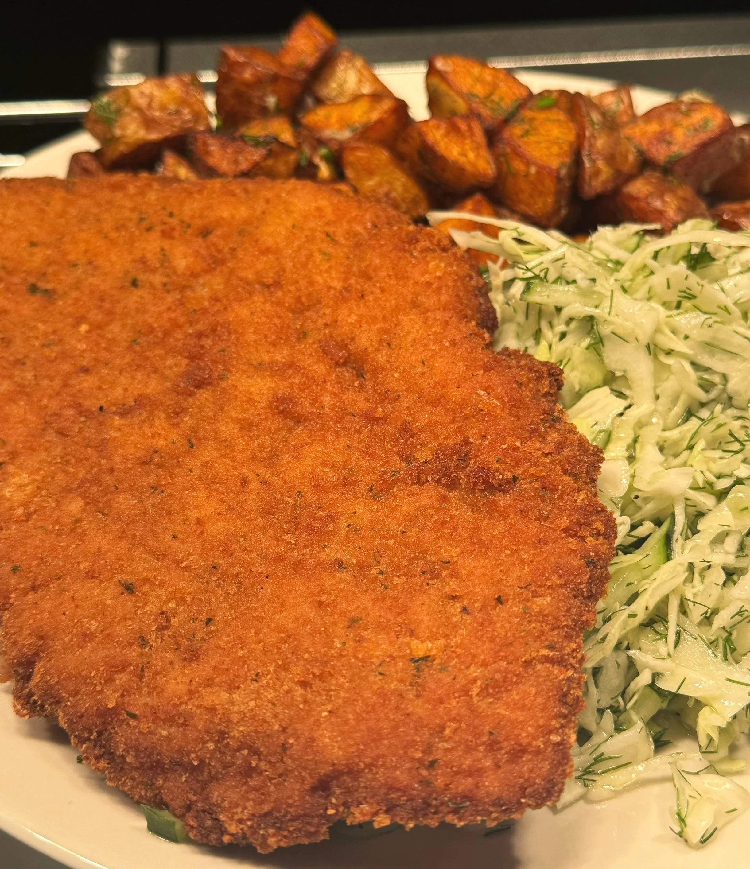 Dill: Schnitzel & Pierogi House